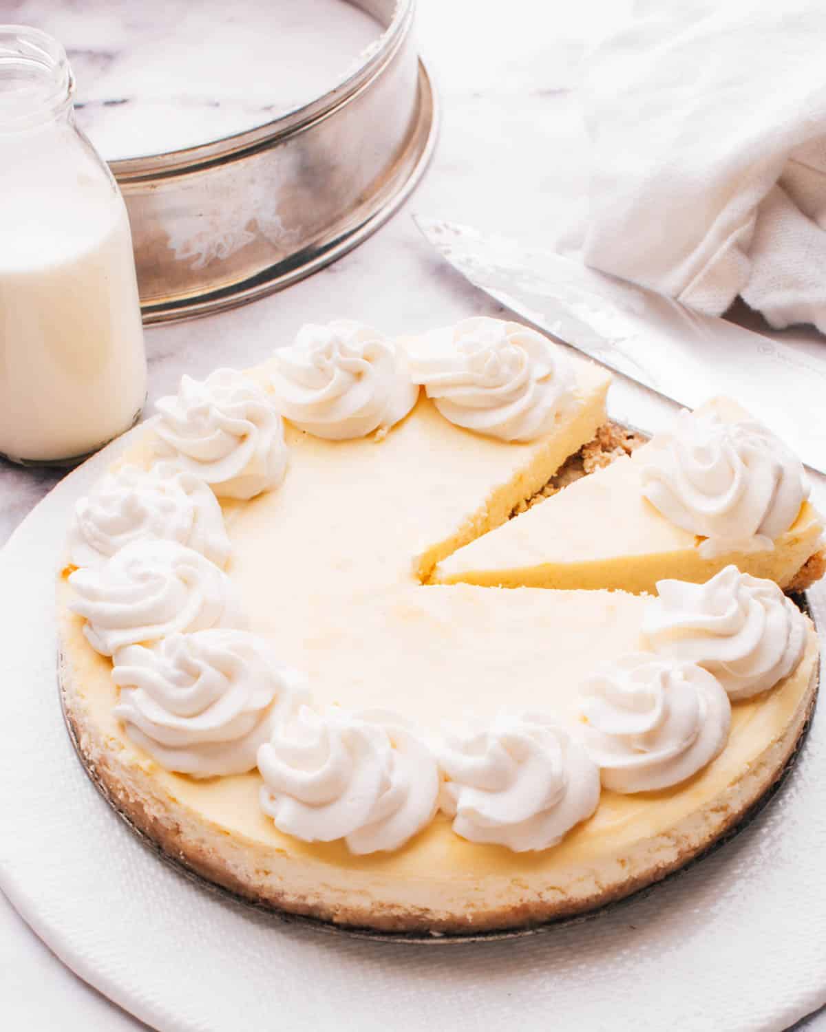 PHILADELPHIA Cheesecake (Classic Recipe + Pro Tips!)