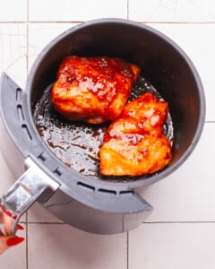 How to Clean an Air Fryer (+ Deep Clean & Basket Tips) - Foodess